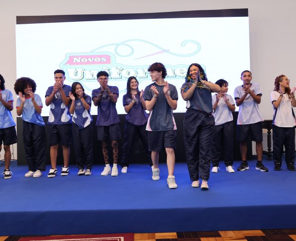 Governo ES - Governo apresenta novos uniformes escolares da rede ...